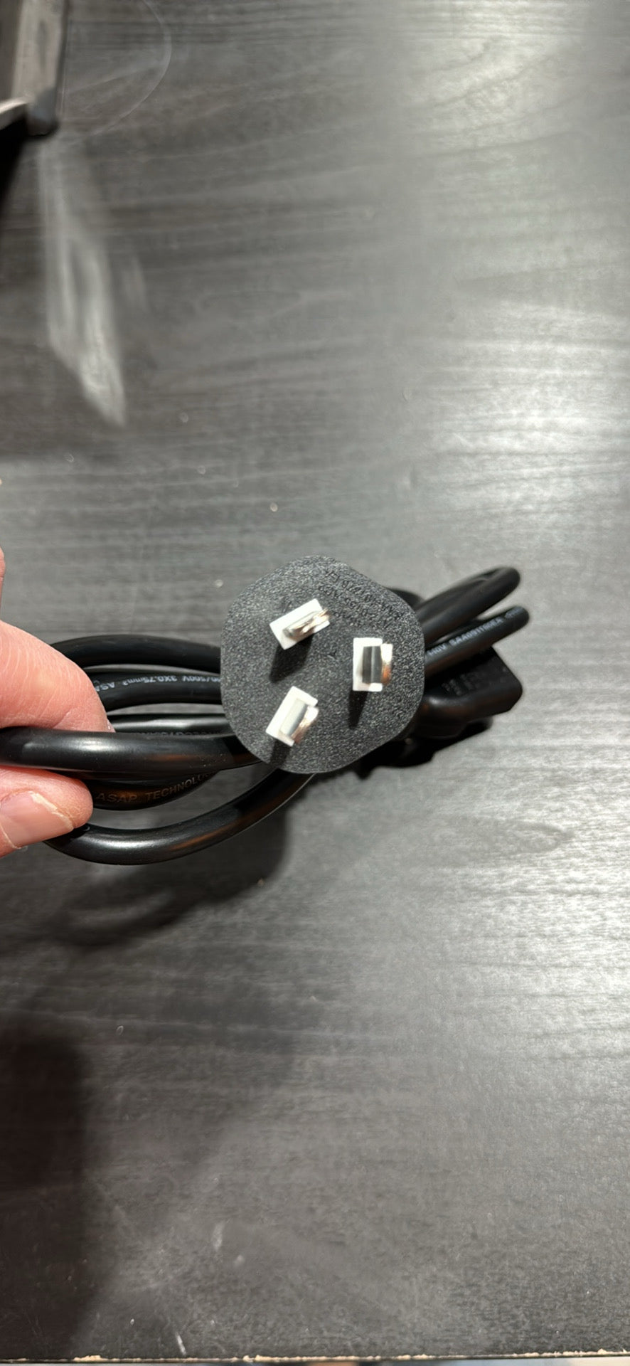 Power Supply Adapter Australia – Maverick